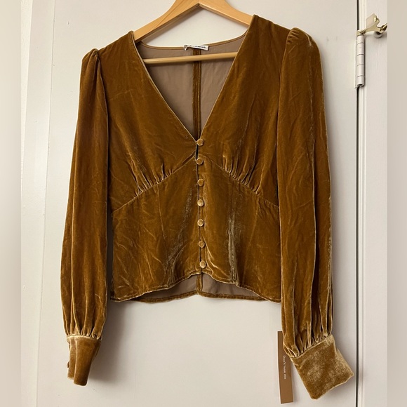 Reformation | Tops | Reformation Seraphine Top In Reyes Gold Velvet ...